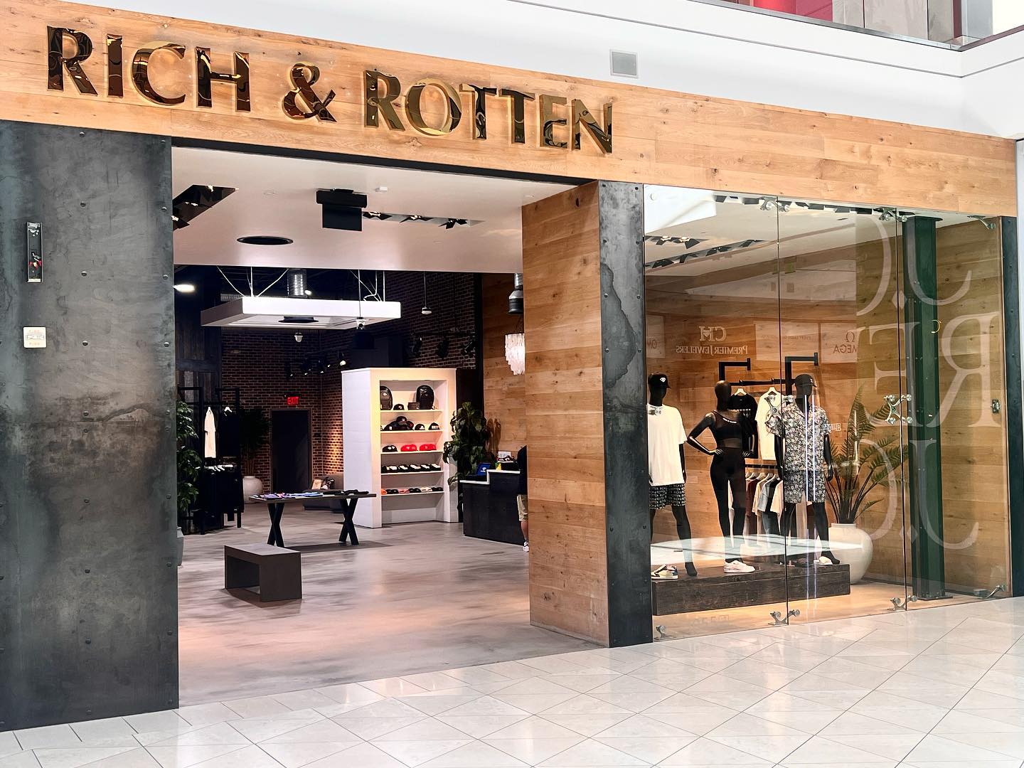 Locations | Rich & Rotten